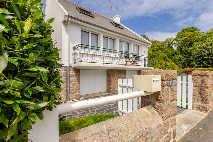 Maison Proche Plage Et Centre-ville De 4 A 6 Pers. - Perros-Guirec