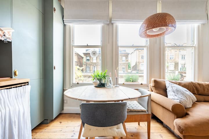 Lovely 1 Bed Apartment With Roof Terrace - Southgate - London