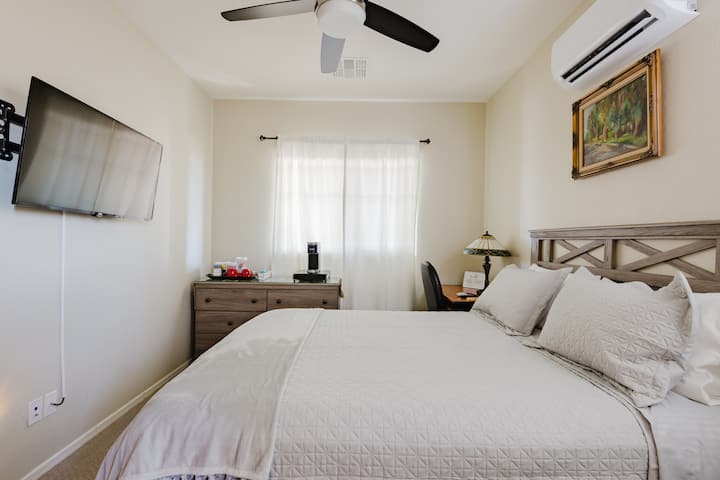 Private Entry 1 Bedroom Suite - Peoria, AZ