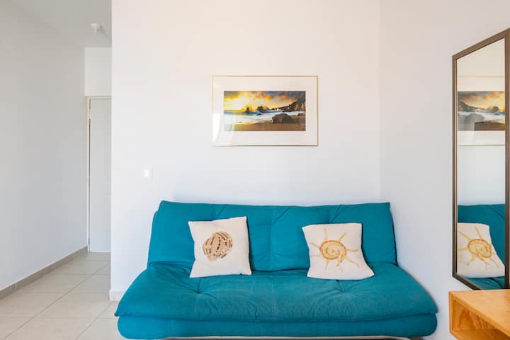 Private Room Next To City Viewpoint, Balcony, Wifi - Cabo San Lucas