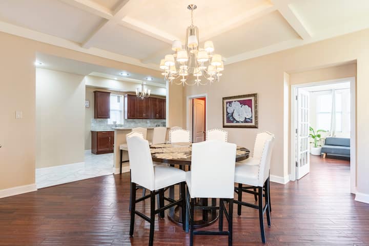 Comfy, Clean, & Sanitized Space - St. Louis, MO
