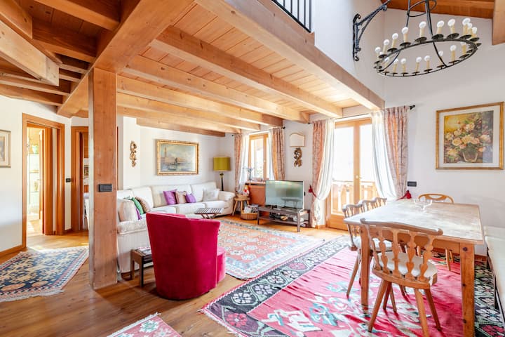 Spacious Penthouse In Cortina - Alleghe