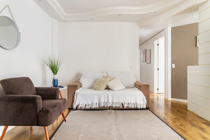 Apartamento Com Espaço E Aconchego - Florianópolis