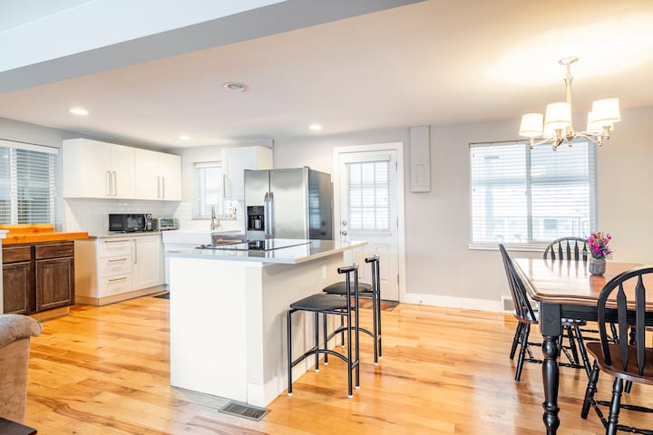 Clean & Comfy House * Ideal Location - Washington Park - Denver