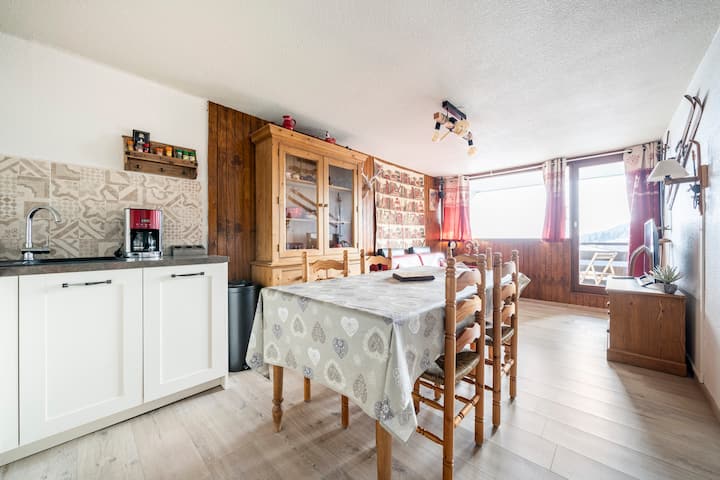 Superbe Appartement Avec Balcon Au Pied Des Pistes - Super-Besse
