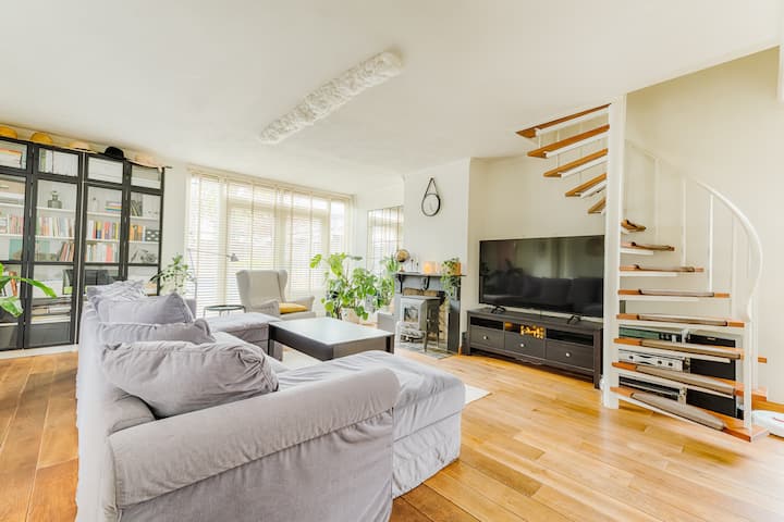 1. Private Single Bedroom. Shared House. - Tilburg