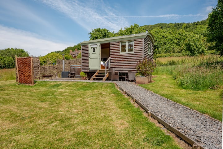 Bramley Hut With Wood Fired Hot Tub. - Porlock