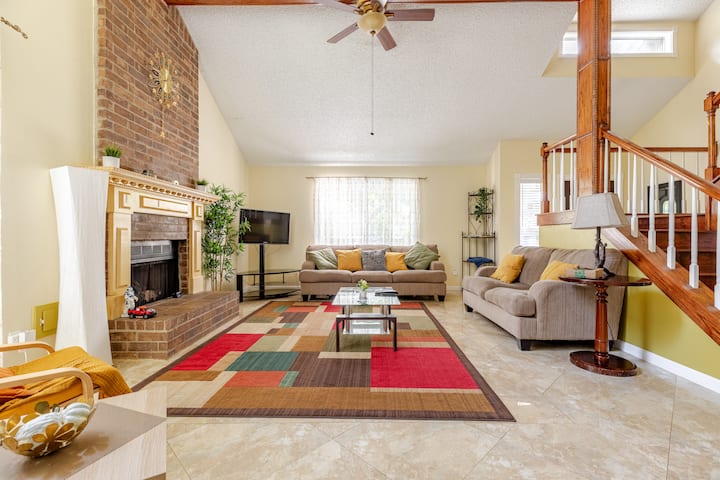 King Suite, Peaceful, Cozy House In Friendly Nbrhd - The Woodlands, TX