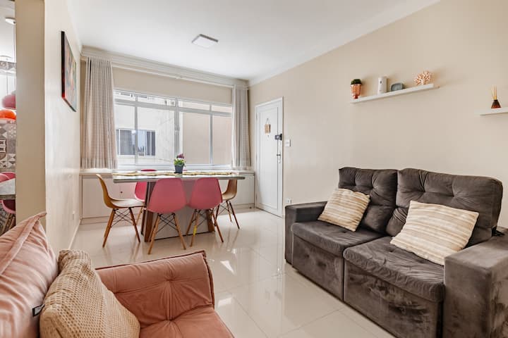 40m Da Praia | Espaçoso |
Wi-fi + Smart Tv - Santos