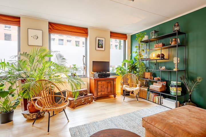 Family Home With Garden Close To  Vibrant Square - Ámsterdam