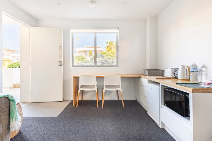 Stylish 1 Bedroom Place In Cronulla - Like Hotel - Cronulla