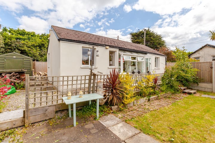 Cosy 3 Bedroom Cottage With Lovely Garden - Bray