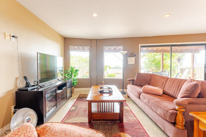 Private Luxury Suite W/sun Patio - San Diego, CA