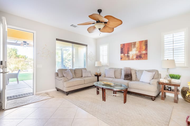 Lake Home *Pools*gym*golf* - Indio, CA