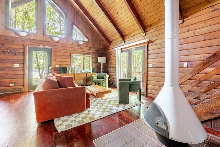 Cool Cozy Cabin By The Lake - Hudson, NY