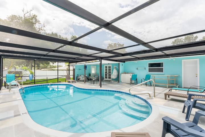Cheerful 3 - Bedroom Home With Pool - 클리어워터