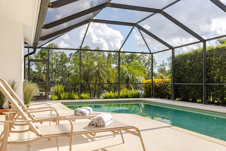 Lakeview Home In Briarwood With Heated Pool - Naples, FL