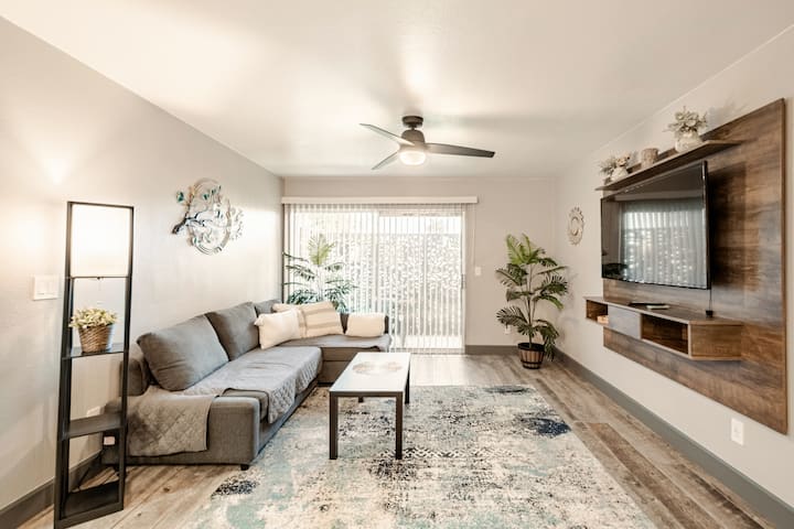 1br Luxe Condo + Pool, Gym, Parking - 歐申賽德