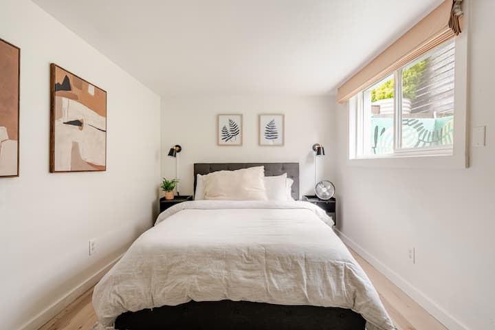 Sustainable Style In The Heart Of West Seattle - Seattle, WA