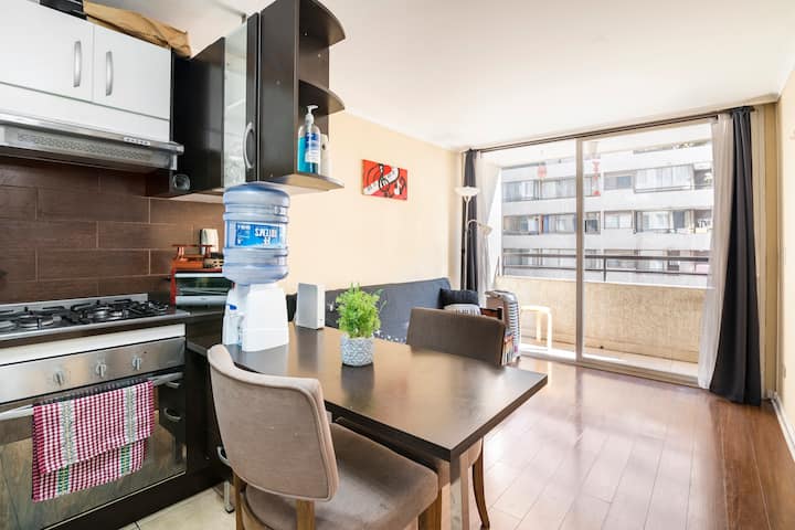 Vivienda Completa A Rentar! Ideal Santiago Centro. - Providencia