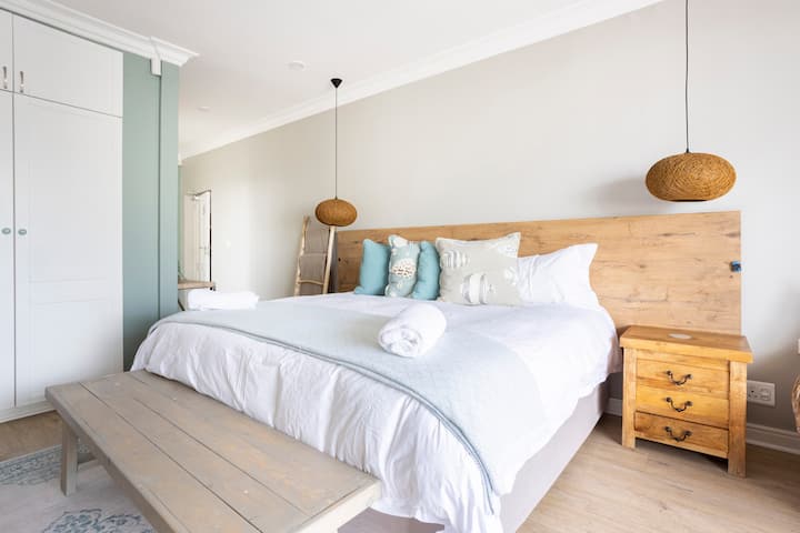 Room 3 - Standard - Parklands