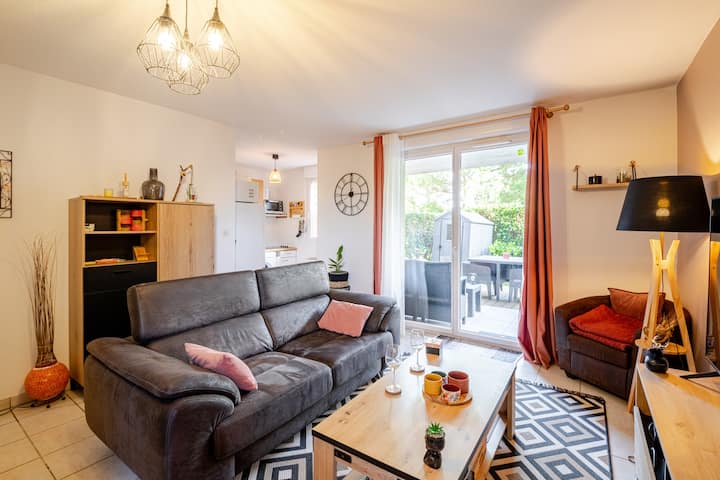 Appartement Rdc 64 M2 Piscine Clim Parking Privé - Agen