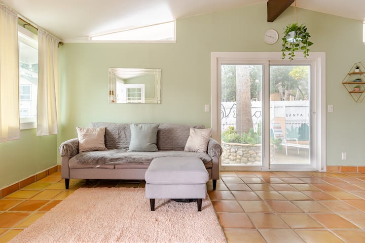 Mid-long Term Fully Furnished 2-bedroom Rental - Santa Barbara, CA