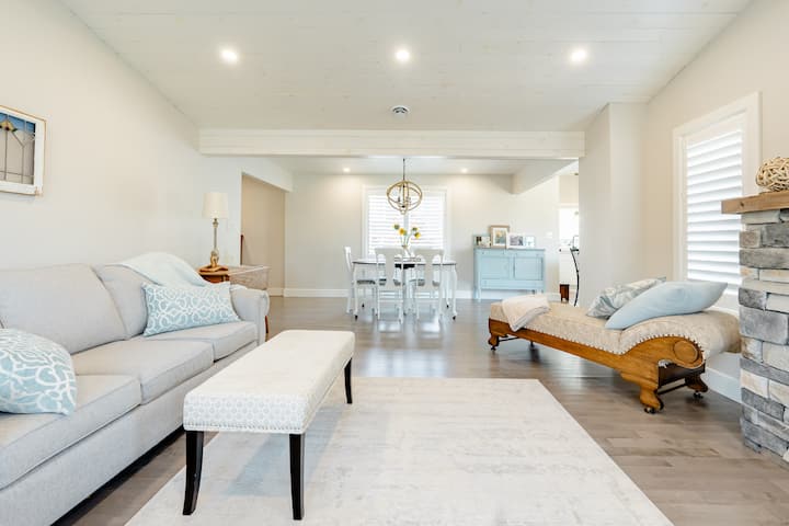 Bnb Queen Suite Hickory  Lakehouse - Lake Erie, PA