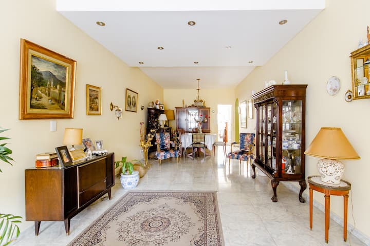 Chambre Privée, à 2 Pâtés De Maisons Du Métro A. - Argentine