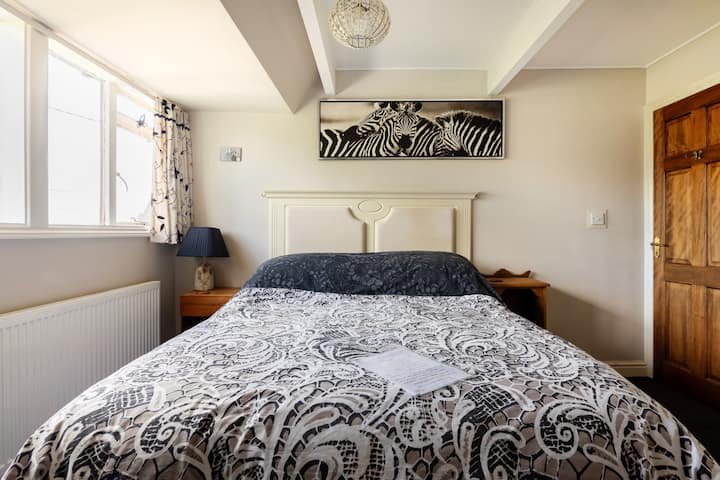 Ensuite Near Parklands,quendon Hall,stansted,beaut - Saffron Walden