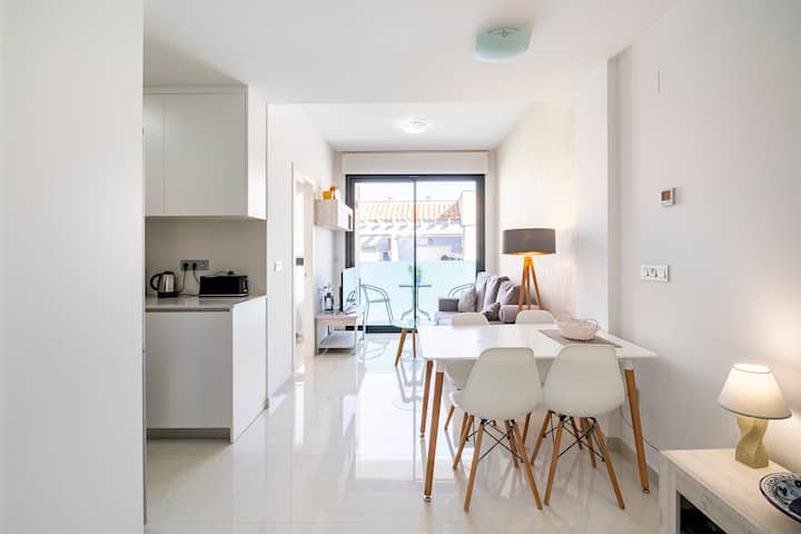 Sol34 Nowoczesny Apartament Z Solarium Dla Dwojga - Torrevieja