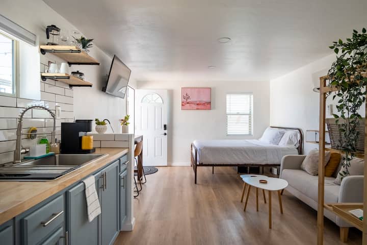 Tasteful Casita In The Heart Of Tucson - Sonora