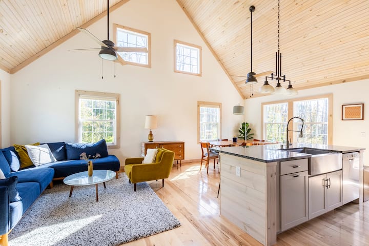 Graduation Retreat - Modern Home Minutes To Campus - Ithaca, NY