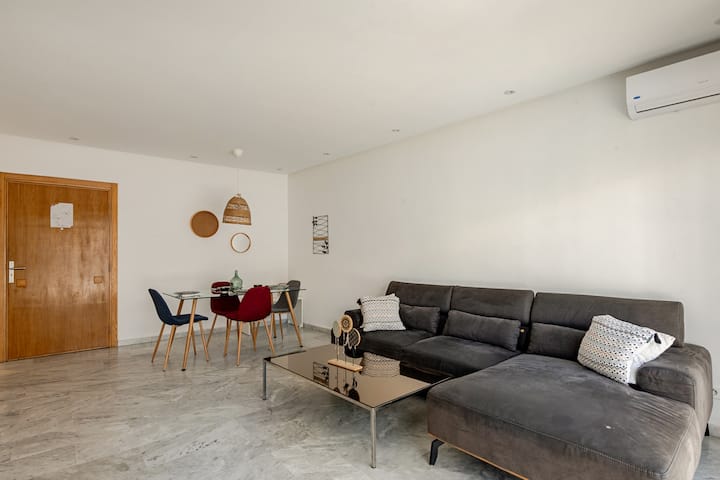 Gauthier Living 08 | 2 Ch & 1 Twin Center - Casablanca