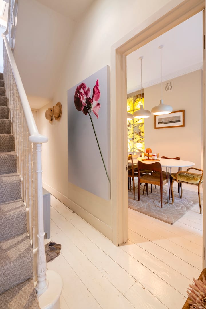Stunning Interior Designed Family Home And Garden - Belgravia - London