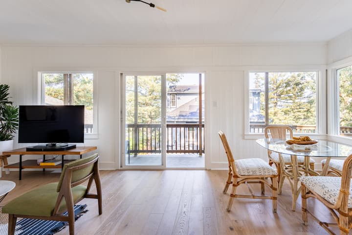 Sunny 1-bedroom Cottage With Patio - Corte Madera, CA