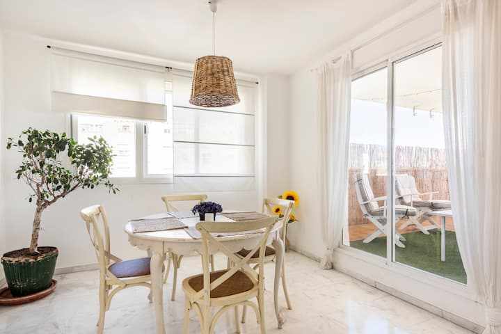 Habitación En ÁTico Moderno Vistas Al Mar. - Marbella