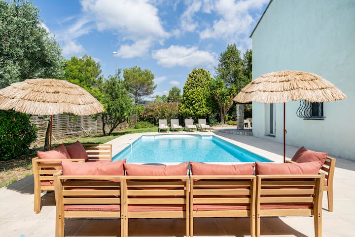 Villa De Charme Avec Piscine - 주엉 레 빵