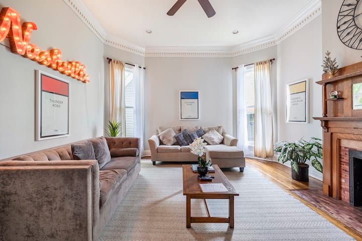 East Nash- Less Than A Mile From Nissan Stadium. - Nashville, TN