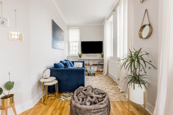 Unique 1 Bedroom Apartment - 豪恩斯洛