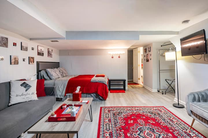 Dc History Apartment W/ Private Parking + Entry - Largo, MD