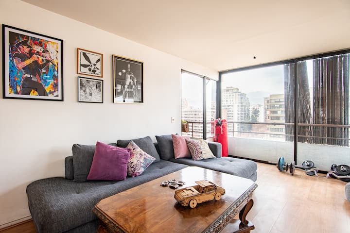 Bedroom With Wardrobe And Private Bathroom - Las Condes