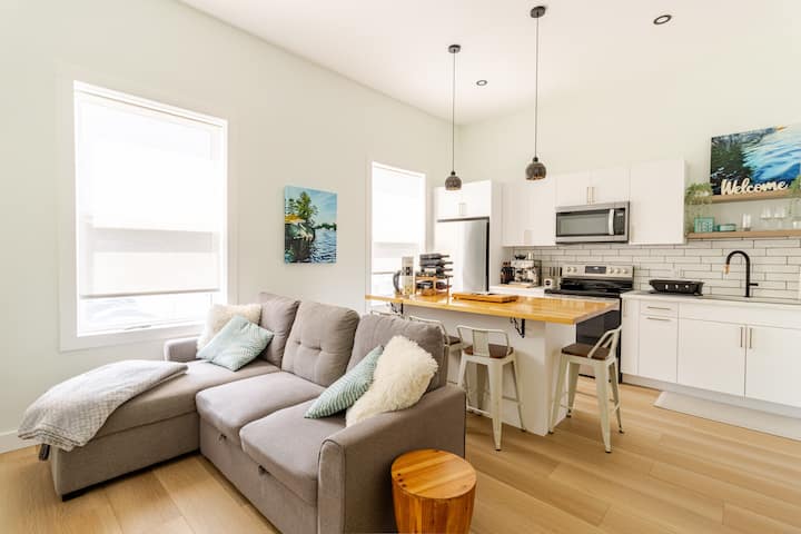 Megamindful Living Air Bnb Two - Midland