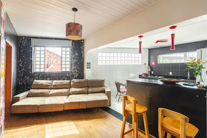 Seu Cantinho Em Bh: Casa Completa Wifi E Garagem - Belo Horizonte