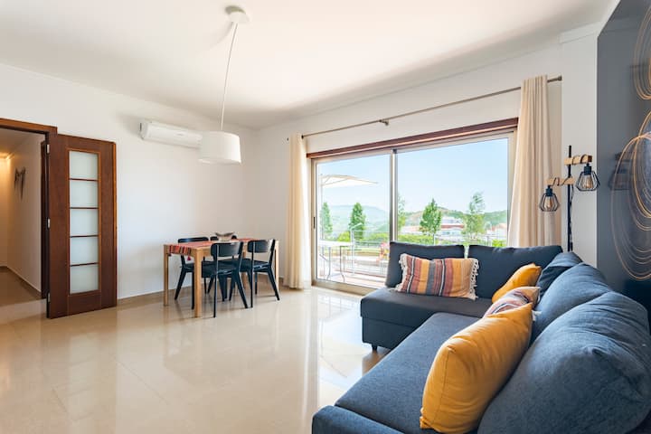 Your Home Near The Beach W/ The Best Castle View! - Sesimbra