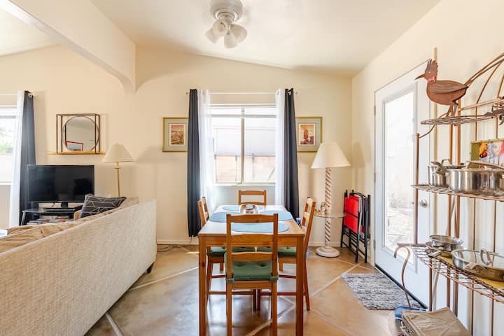 Cheerful 2-bedroom House With Fireplace. - Sonora