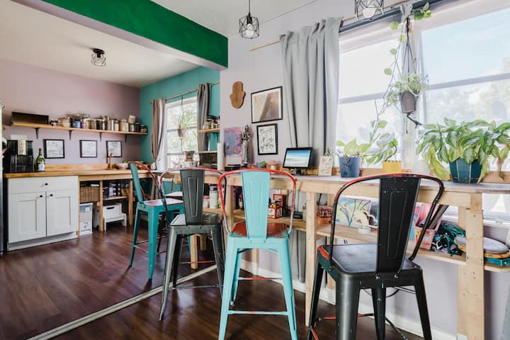 Bodhi Room : 5 Miles To Beaches And Downtown - St. Petersburg, FL