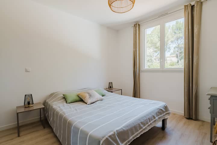 Chambre Proche De La Mer Dans Une Maison Au Calme - Saint-Cyr-sur-Mer