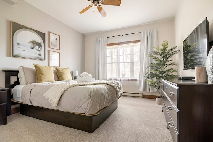 Chaleureux Condo -1 Place De Stationnement Inclus - Mont-Tremblant