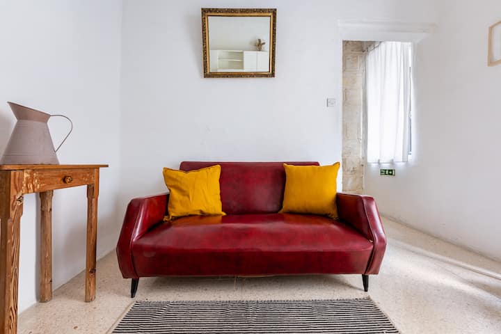 Cosy Hideaway | Floriana - Valletta - Valletta
